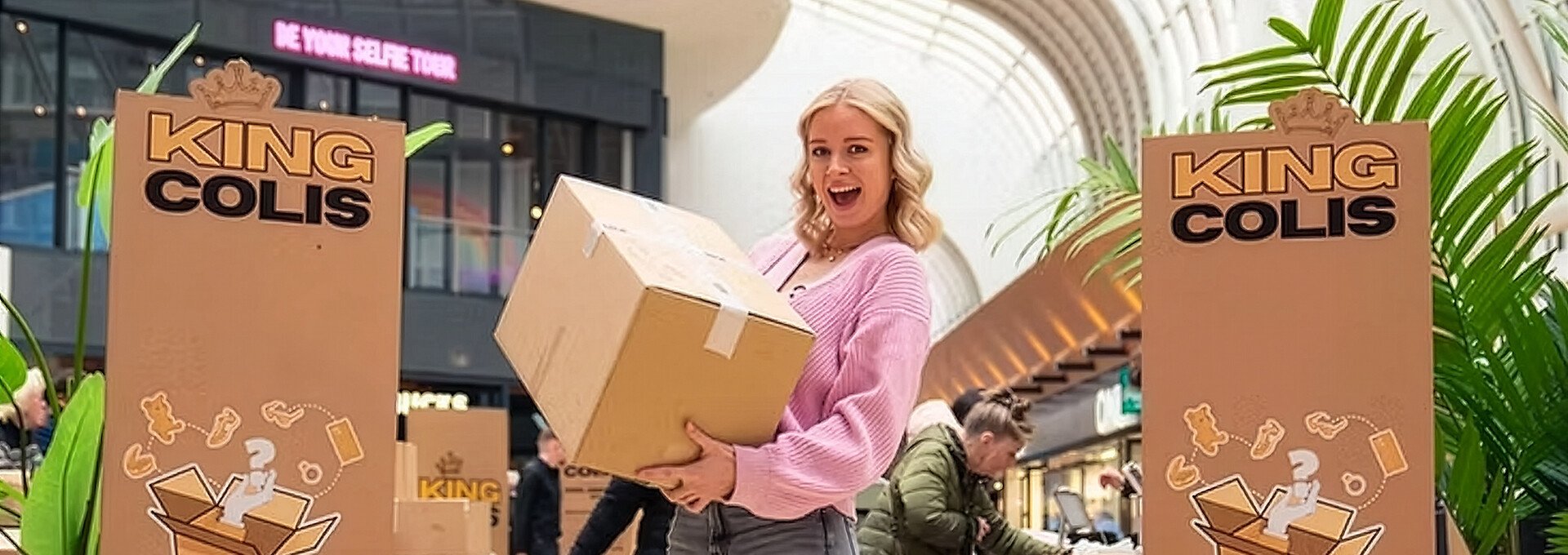 KING COLIS Pop-Up Store - AT Forum1 DE